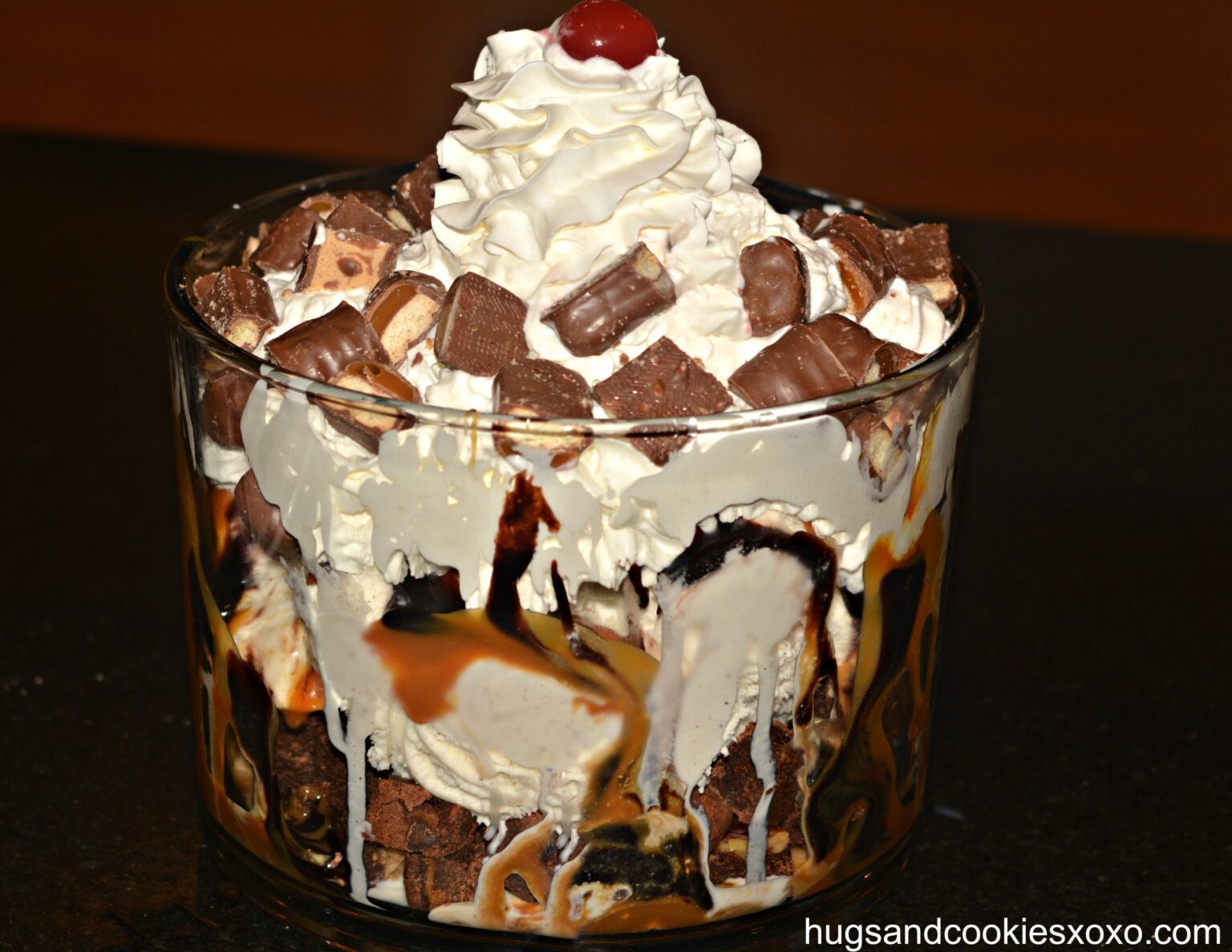 Twix Brownie Ice Cream Sundae Trifle - Hugs and Cookies XOXO
