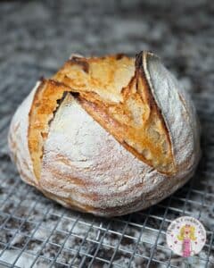 Sourdough Bread - Hugs and Cookies XOXO